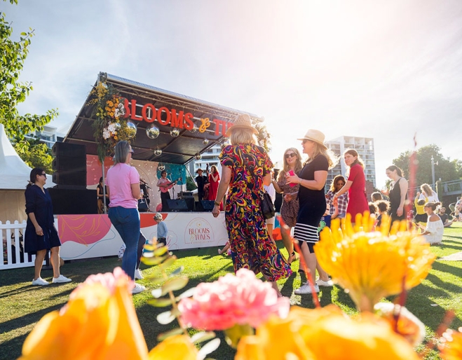 Blooms And Tunes Roma Street Parkland | Must Do Brisbane