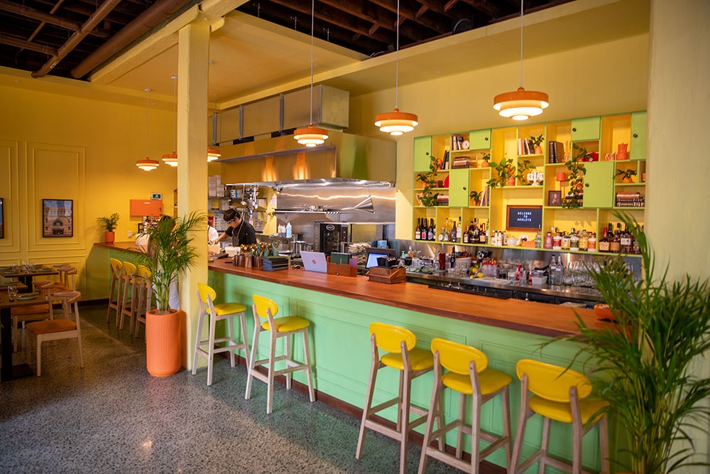 Henleys Cocktail Bar And Kitchen Teneriffe | Must Do Brisbane