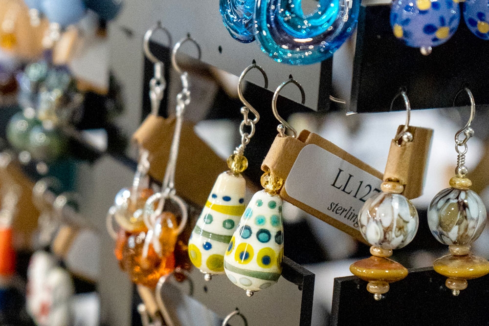 Creative Glass Showcase Mt Coot-Tha Botanic Gardens | Must Do Brisbane