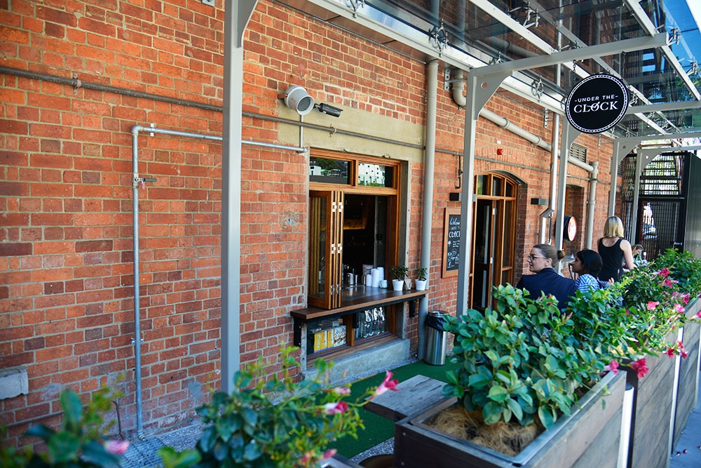 Under The Clock South Brisbane | Must Do Brisbane