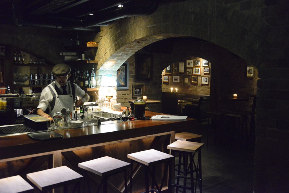 Brisbanes Best Underground Bars | Must Do Brisbane